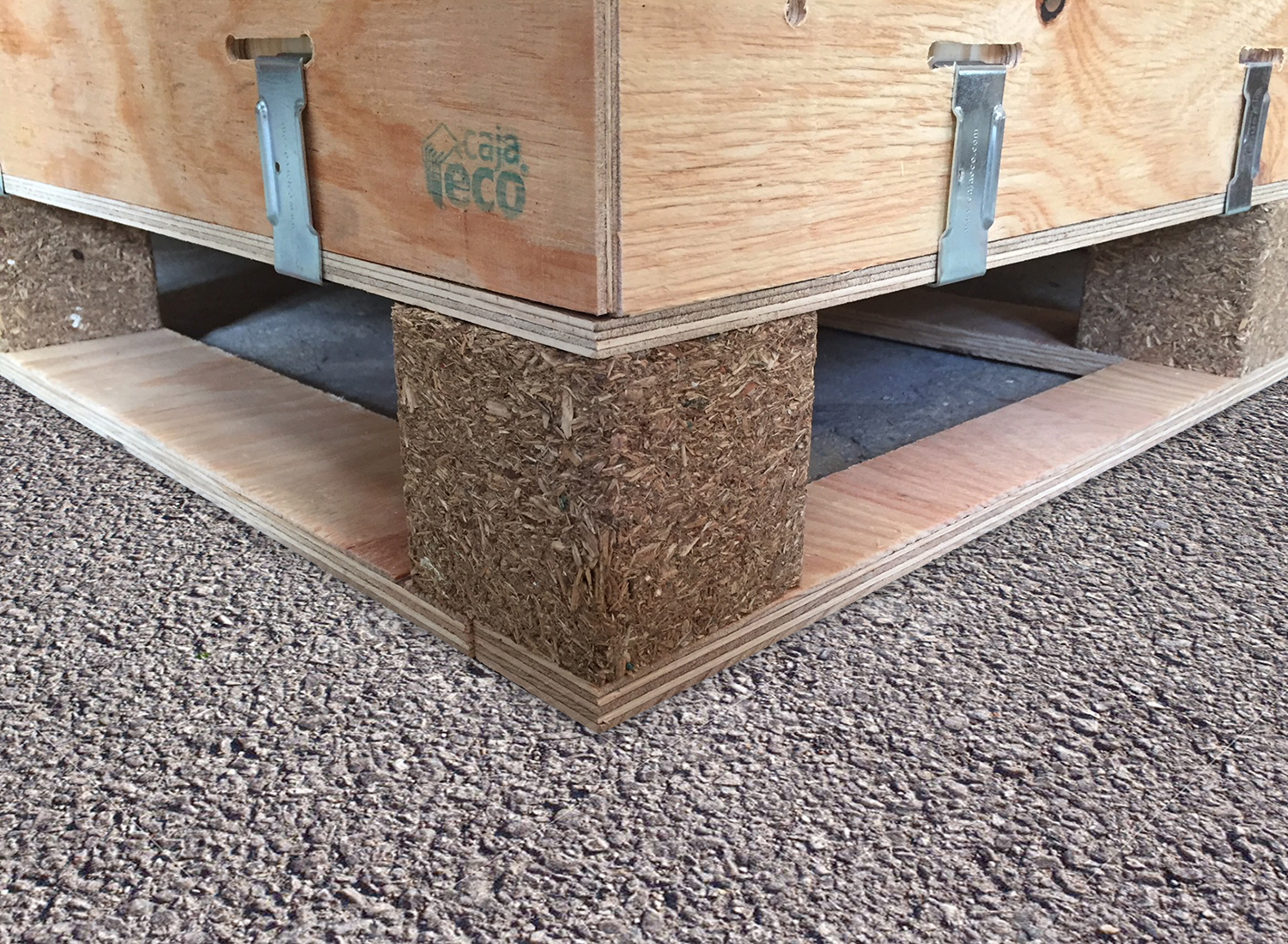 Manufactured in combination of OSB, plywood and particle board, it ...
